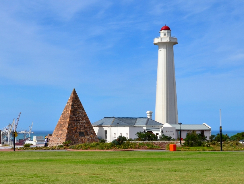The Donkin Reserve, Pyramid & Lighthouse, Port Elizabeth | cityseeker