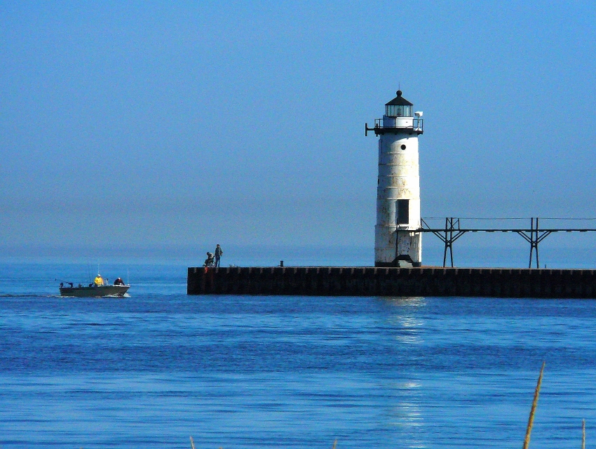 Manistee North Pierhead Lighthouse, Manistee | cityseeker