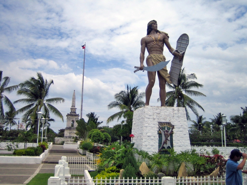 Lapu lapu Monument Lapu lapu City Cityseeker lapu-lapu-monument-lapu-lapu-city-cityseeker