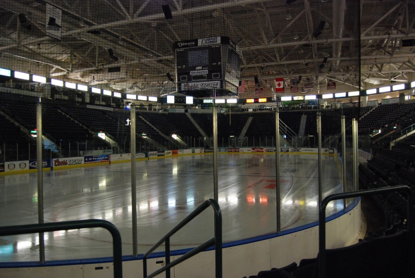 Hertz Arena, Estero | cityseeker