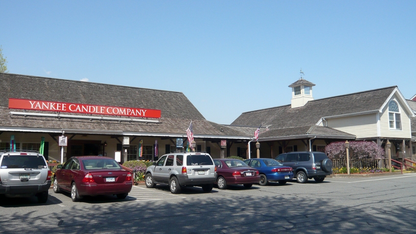 Yankee Candle Village, Deerfield, eventseeker