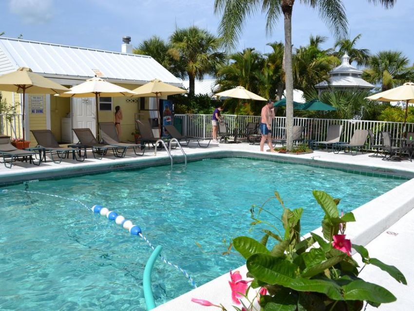Lemon Tree Inn, Naples | cityseeker