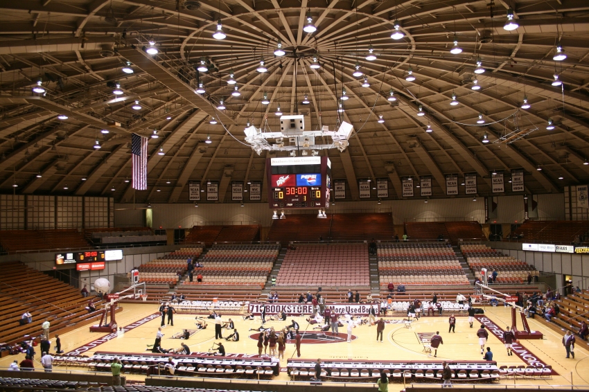 Southern Illinois Salukis Basketball Men vs. Chicago State Cougars ...