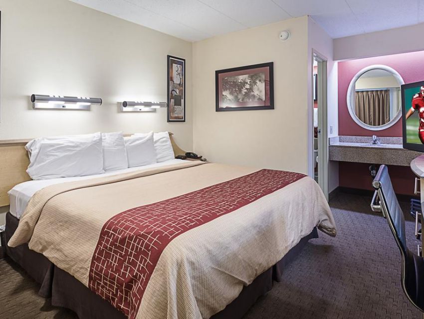 Red Roof Inn Detroit Farmington Hills, Farmington Hills | cityseeker