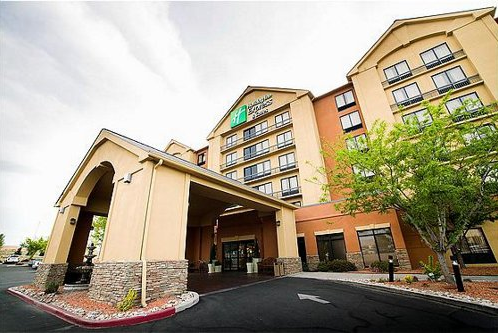 Holiday Inn Express Hotel & Suites Albuquerque Midtown, Albuquerque ...