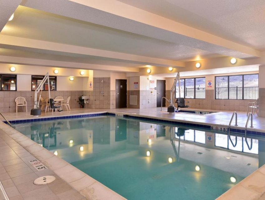 Hampton Inn & Suites Denver Littleton, Littleton | cityseeker