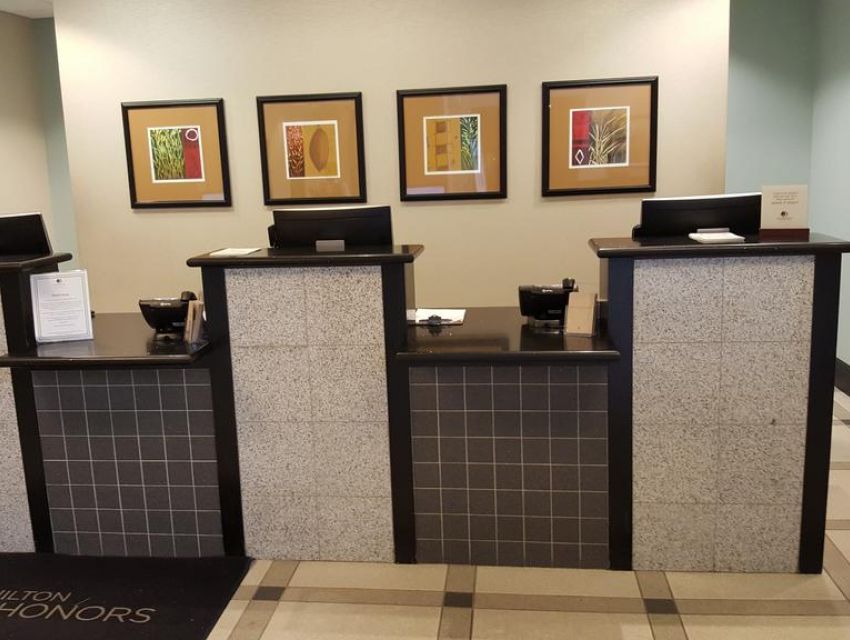 DoubleTree by Hilton Pittsburgh Monroeville Convention Center ...