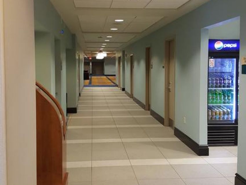 DoubleTree by Hilton Pittsburgh Monroeville Convention Center ...