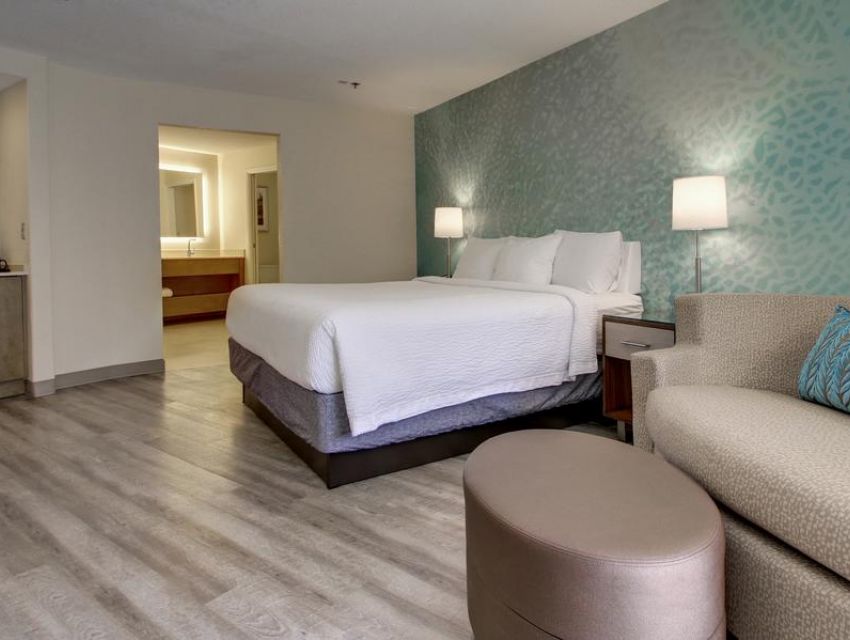 Courtyard by Marriott San Diego Del Mar/Solana Beach, Solana Beach ...