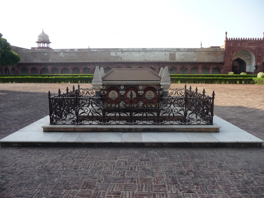 Tomb of John Russell Colvin, Agra | cityseeker