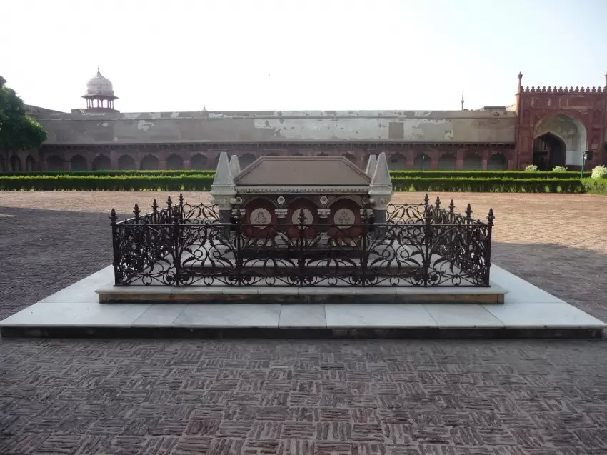 Tomb of John Russell Colvin, Agra | cityseeker