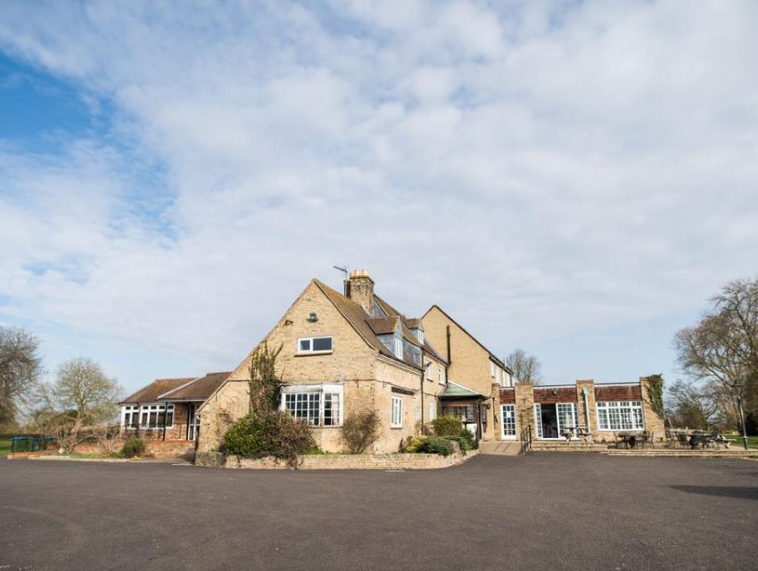 Pike and Eel Hotel and Marina, Needingworth | cityseeker