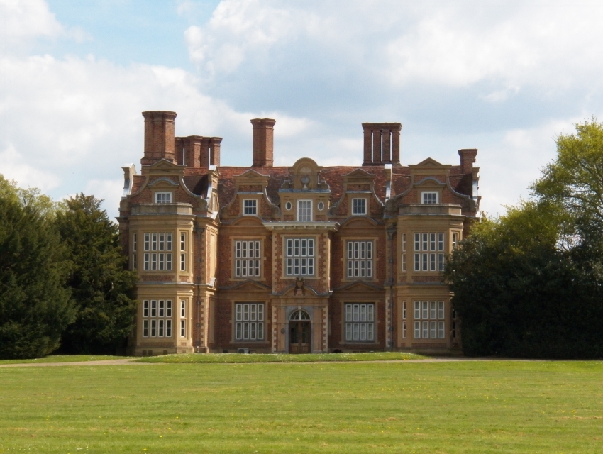 Swakeleys House, Hillingdon | cityseeker