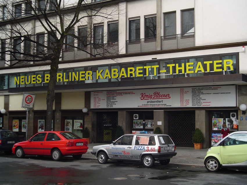 Frank-Markus Barwasser als Erwin Pelzig – "Der wunde Punkt" - Das neue ...